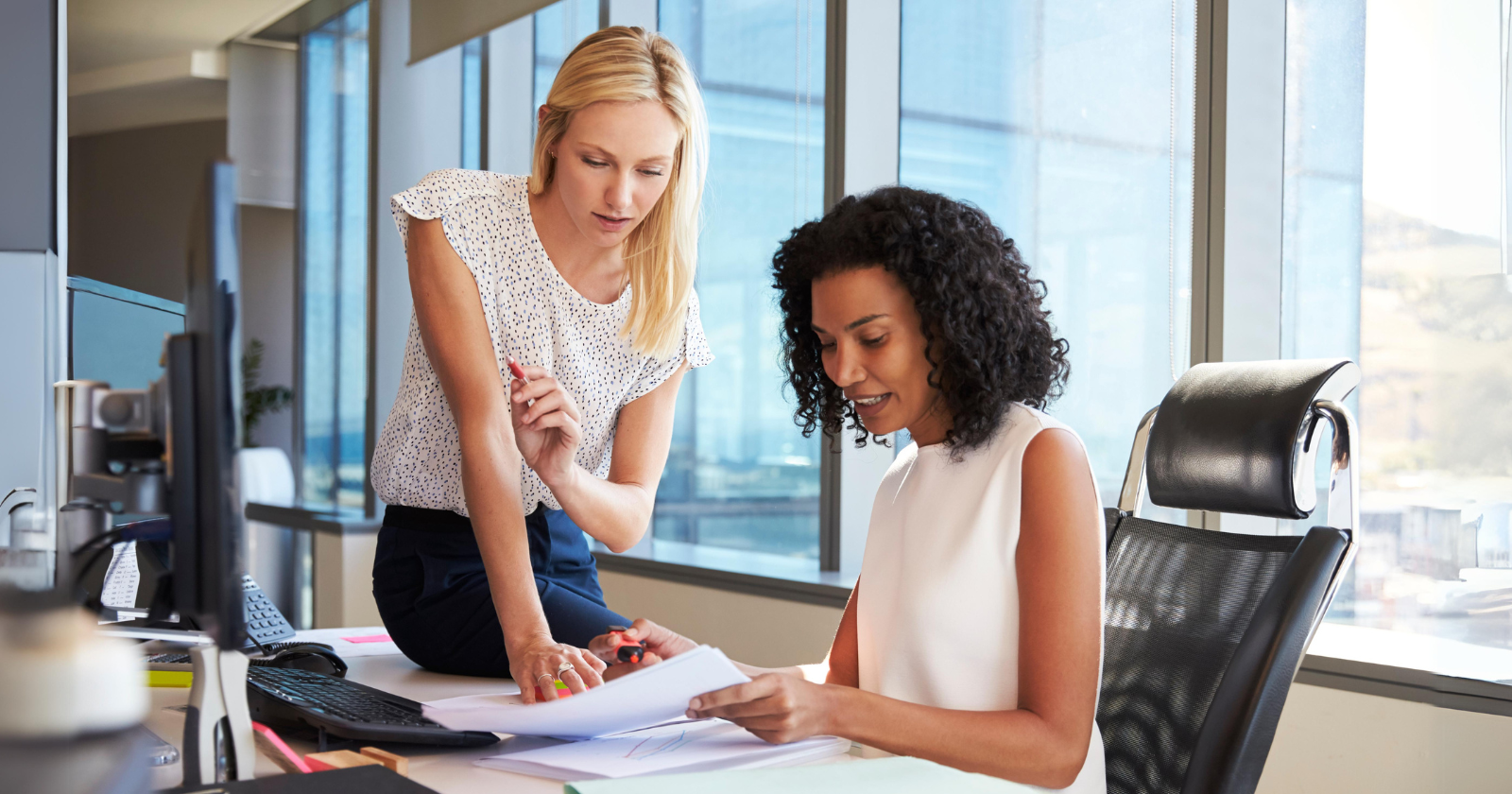 10 simple ways to show empathy without saying a word