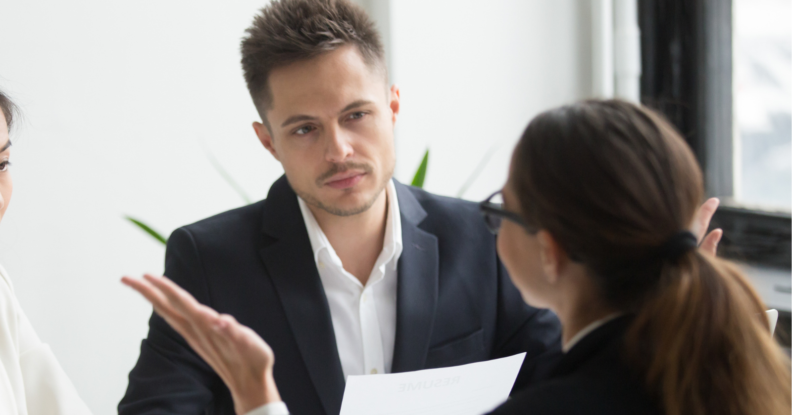 10 subtle signs you come across as standoffish (even if you don’t mean ...