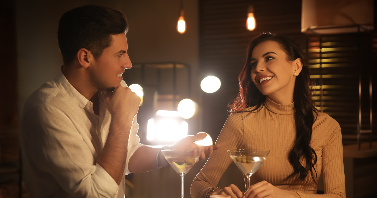 7 little body language signs that signal deep romantic attraction ...