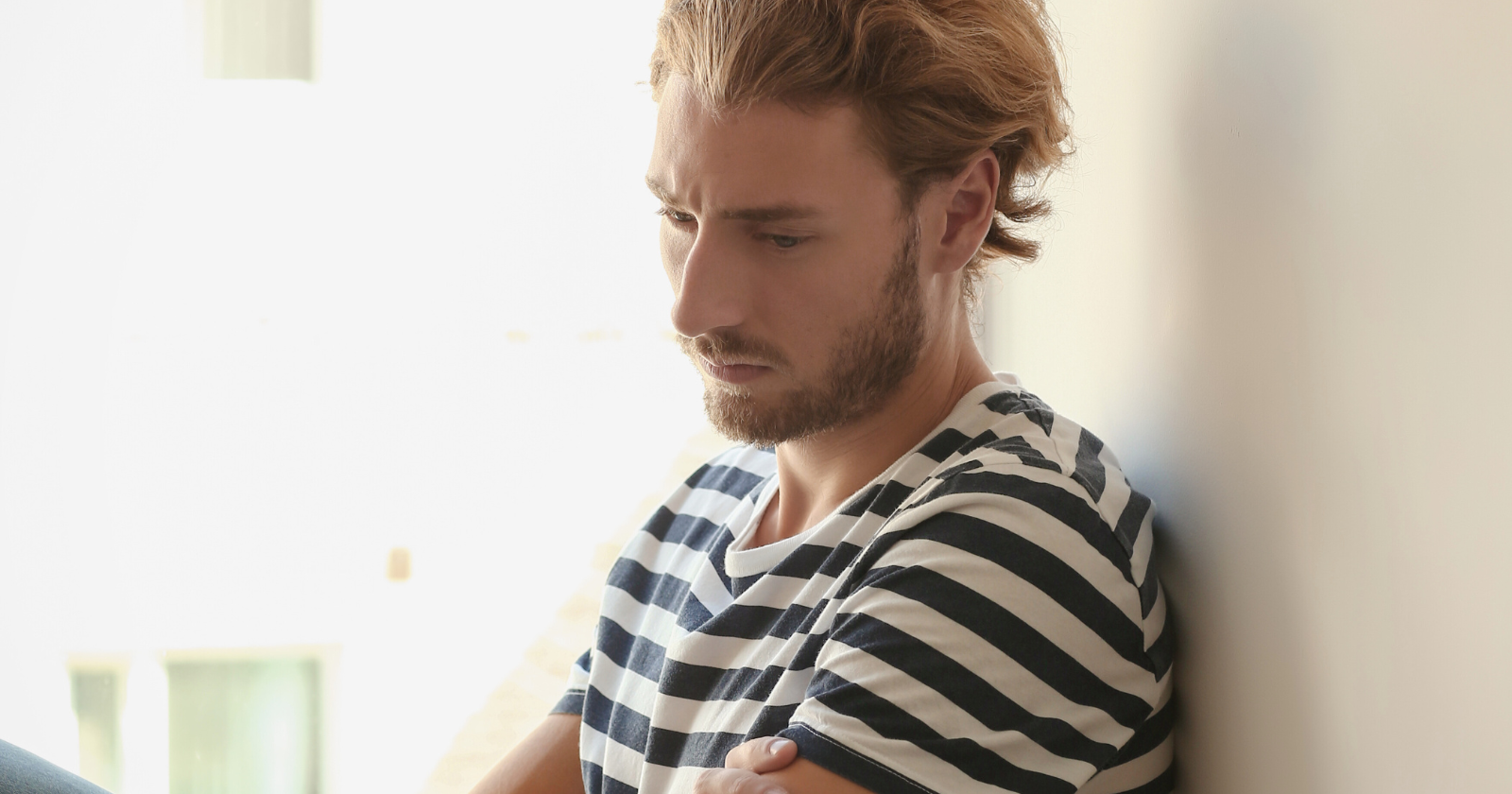 7 behaviors that look normal, but are actually signs of emotional neglect