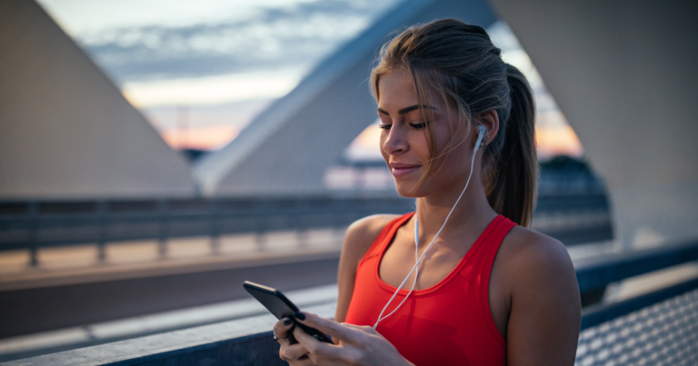 If you recognize these 9 signs, you have a highly independent personality