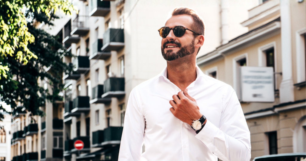 You can always tell a man has real class when he does these 7 small things without being asked
