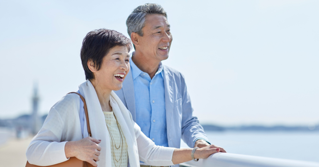 8 subtle signs someone secretly admires you, even if they'll never ...