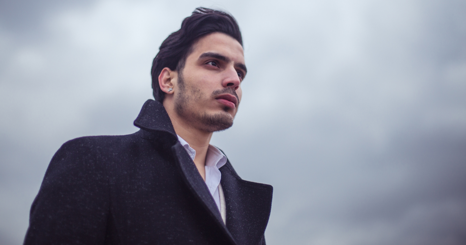 8 signs you’re a high class person (even though you don’t have much money)